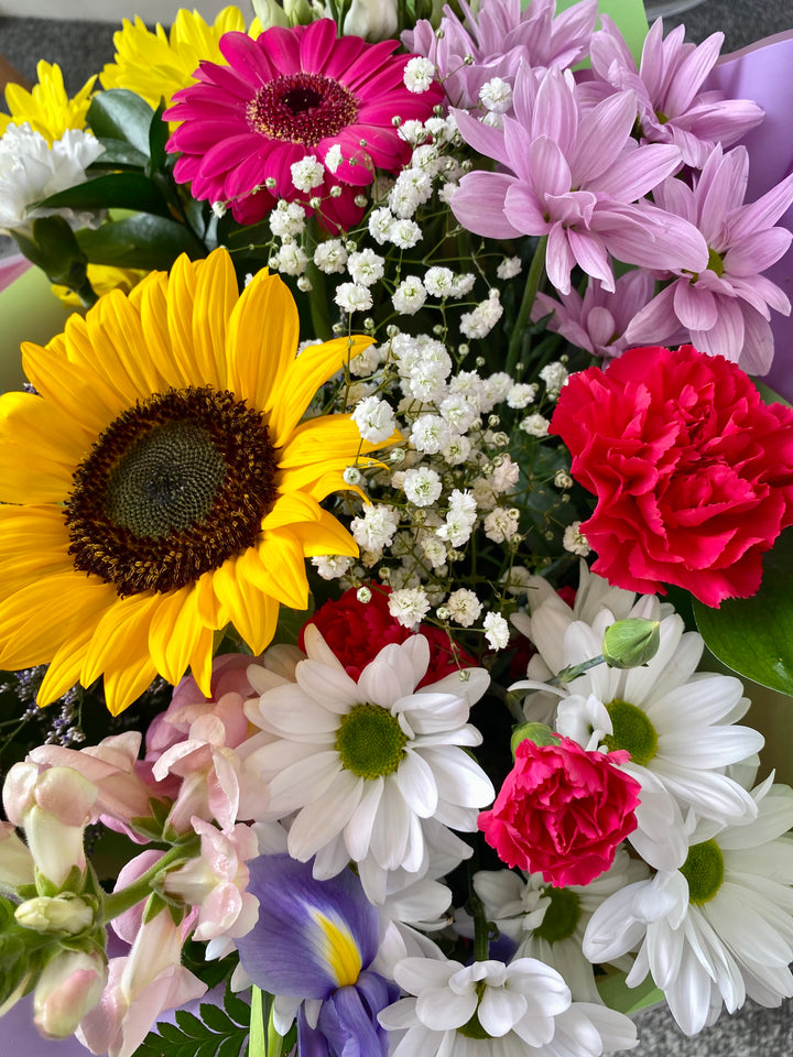 Pam's Flowers Dundee - Top Rated Florist in Dundee