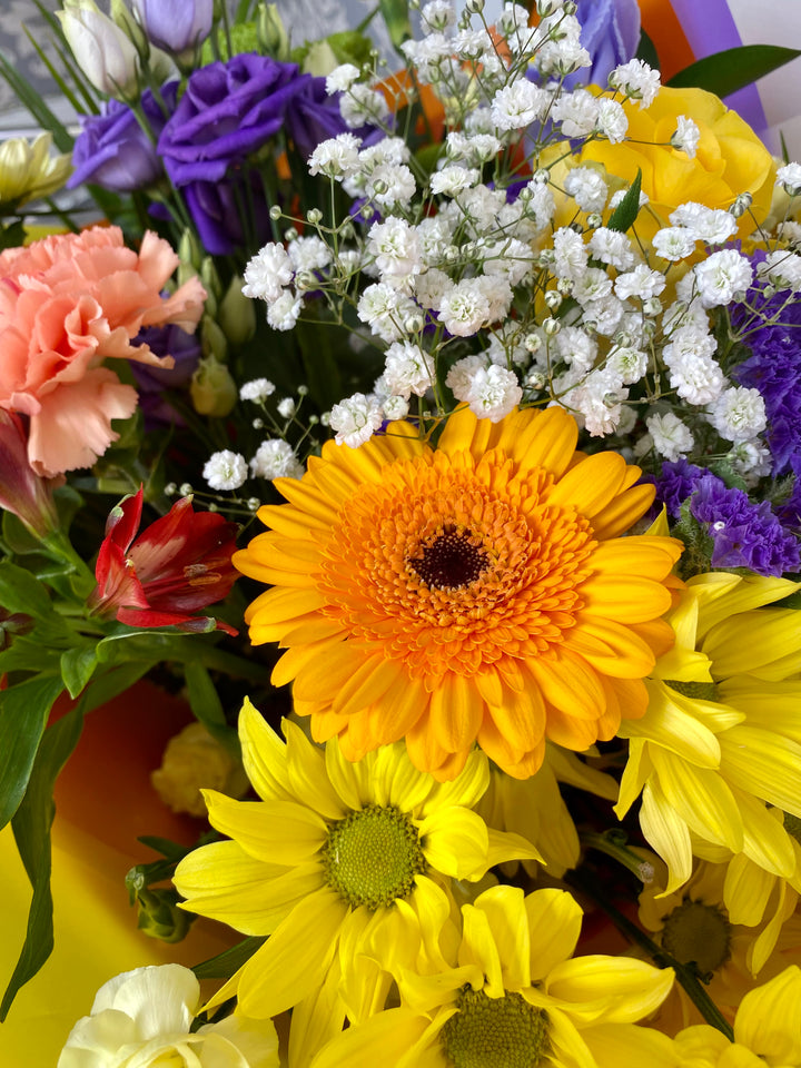Pam's Flowers Dundee - Top Rated Florist in Dundee