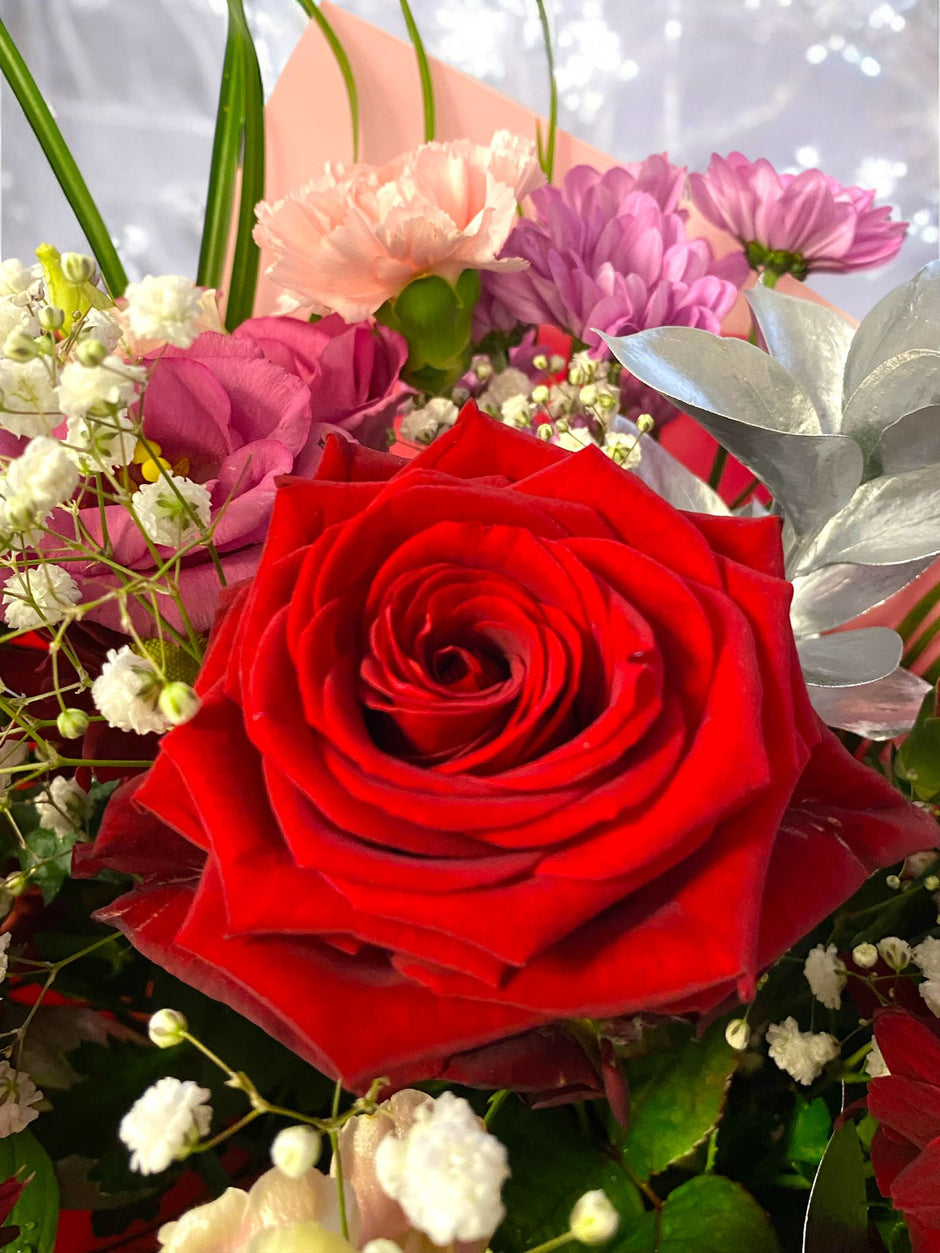 Pam's Flowers Dundee - Top Rated Florist in Dundee